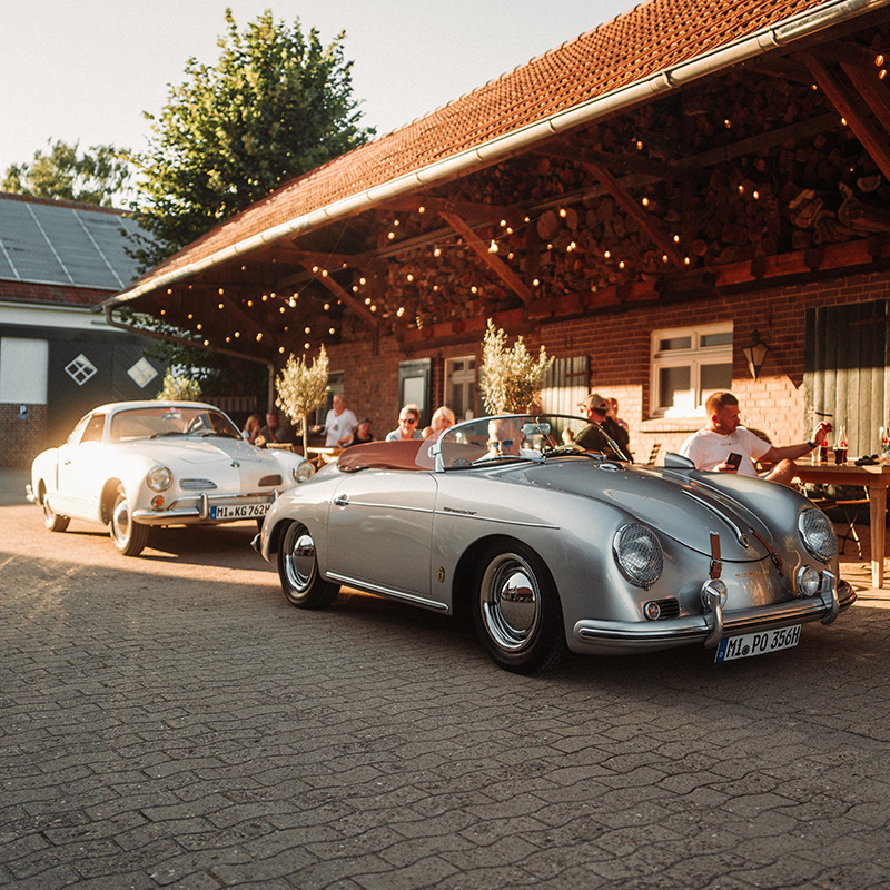 Cars & Cakes - Das Mauerwerk